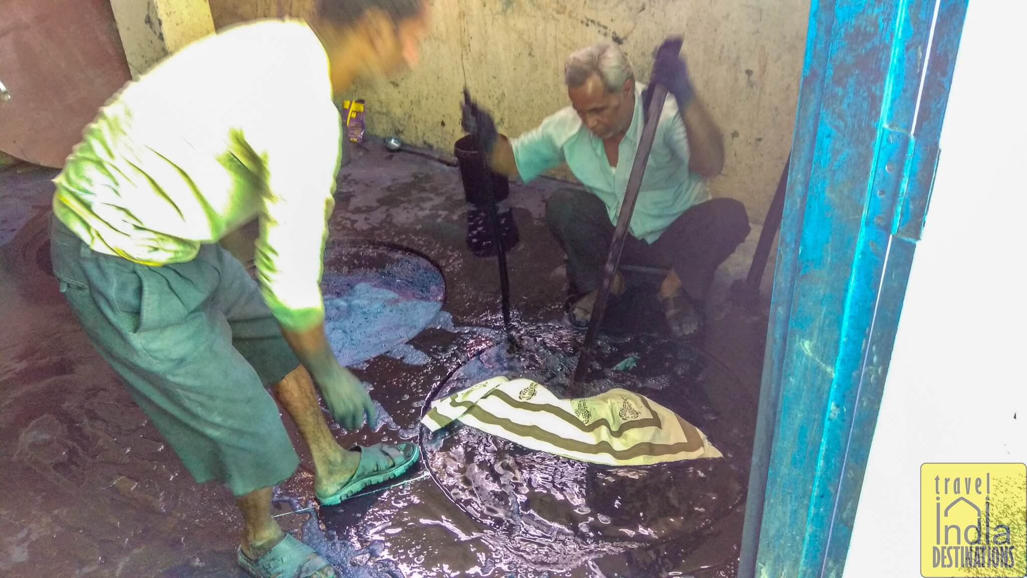 Daboo Printing: A Forgotten Fabric Art - Travel India Destinations