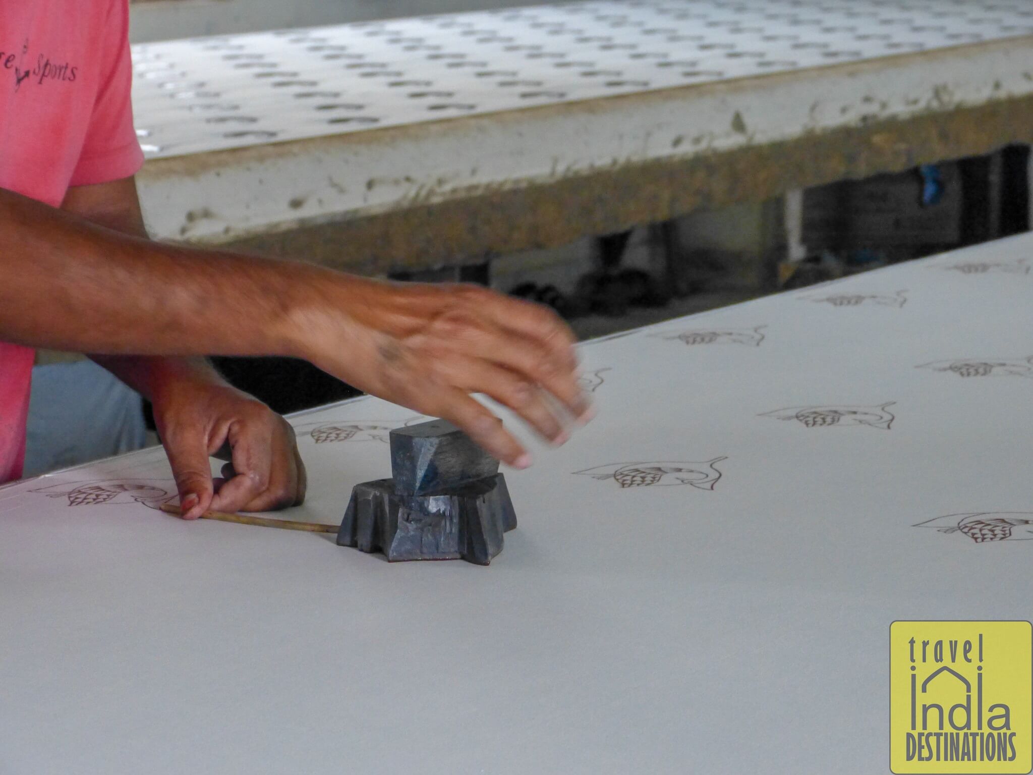 Daboo Printing: A Forgotten Fabric Art - Travel India Destinations