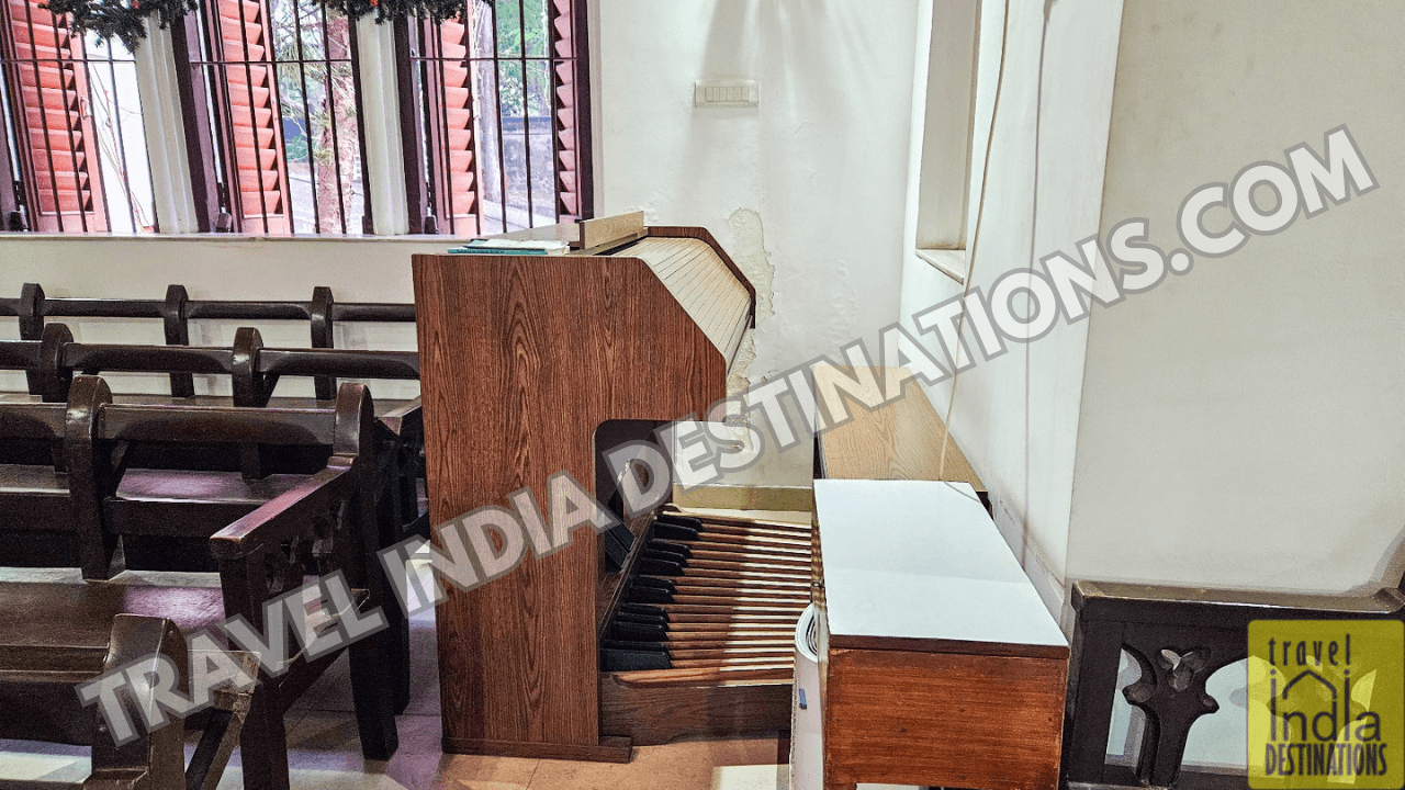 St Stephen’s Church: The First Anglican Church of Bandra - Travel India ...
